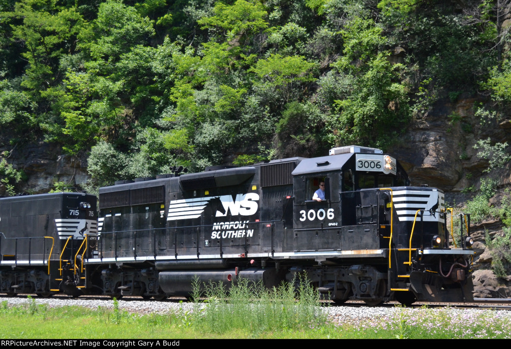 NORFOLK SOUTHERN GP40-2 3006